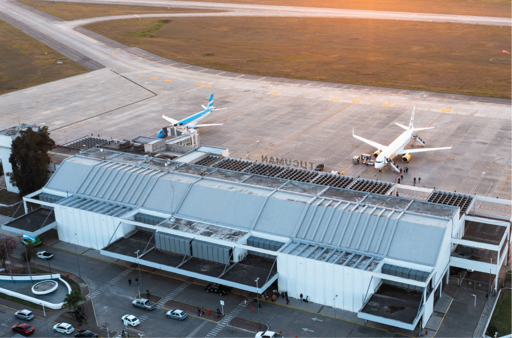 Aeropuerto Internacional Teniente Benjamin Matienzo image